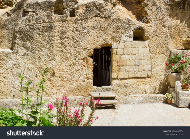 What Do You See in the Empty Tomb? – Fearless Living